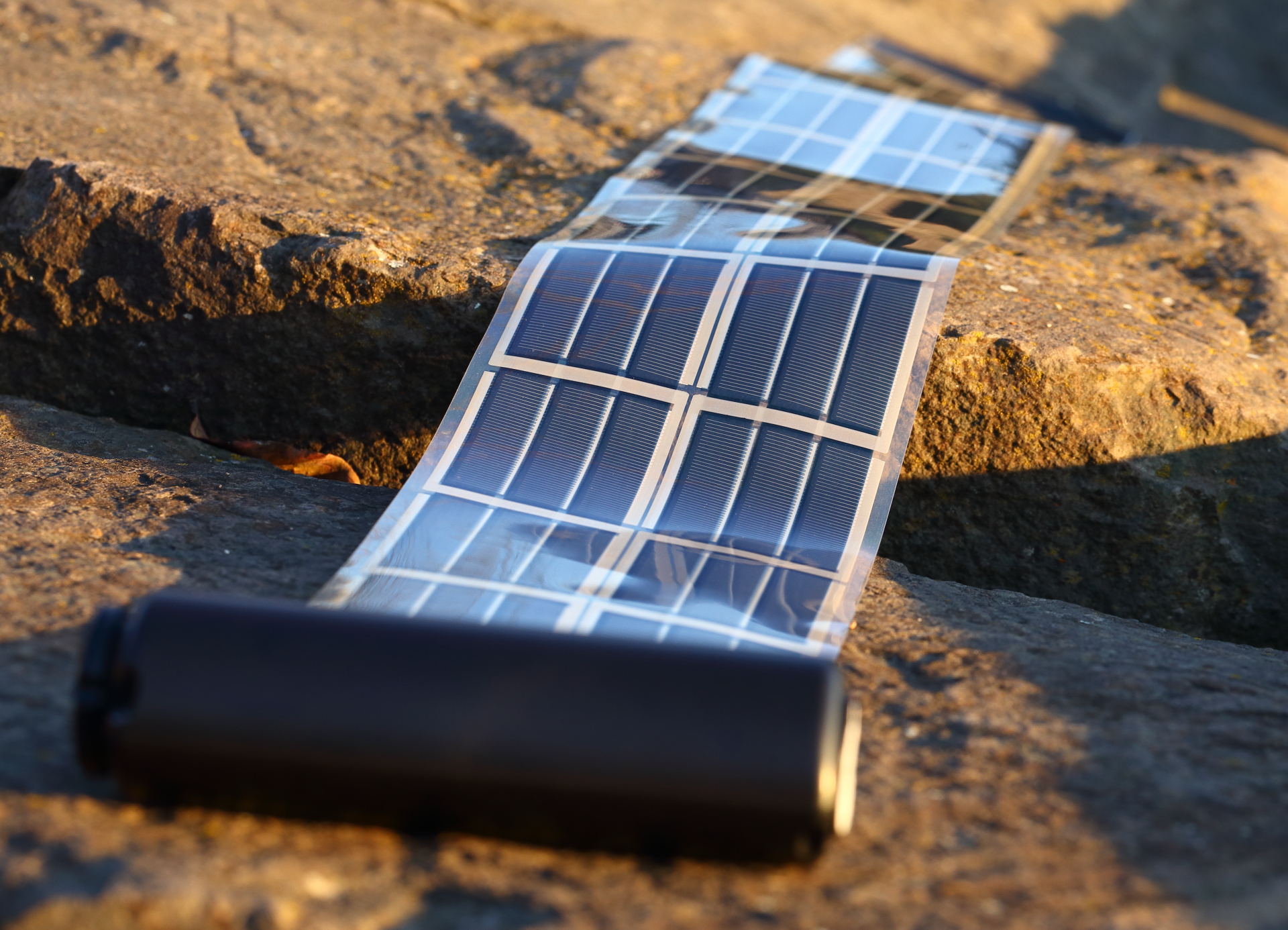 HeLi-on kompakter Solarlader im Test › pocketnavigation.de | Navigation ...