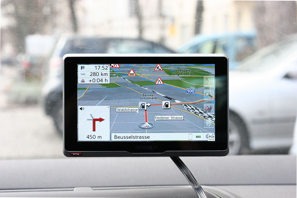 Becker › pocketnavigation.de | Navigation | GPS | Blitzer | POIs